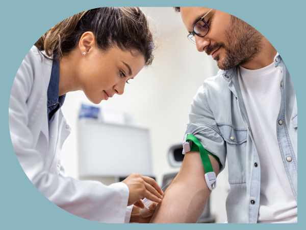 Phlebotomist Job Description and Training Requirements | Top Nursing School
